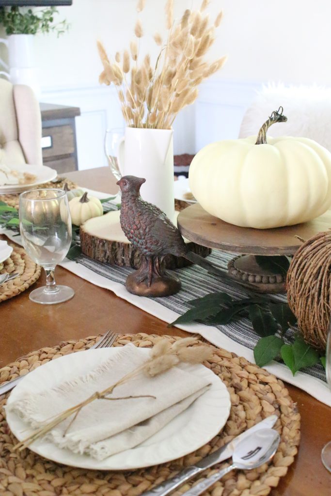 How to Create a Simple Neutral Fall Tablescape | My Life From Home
